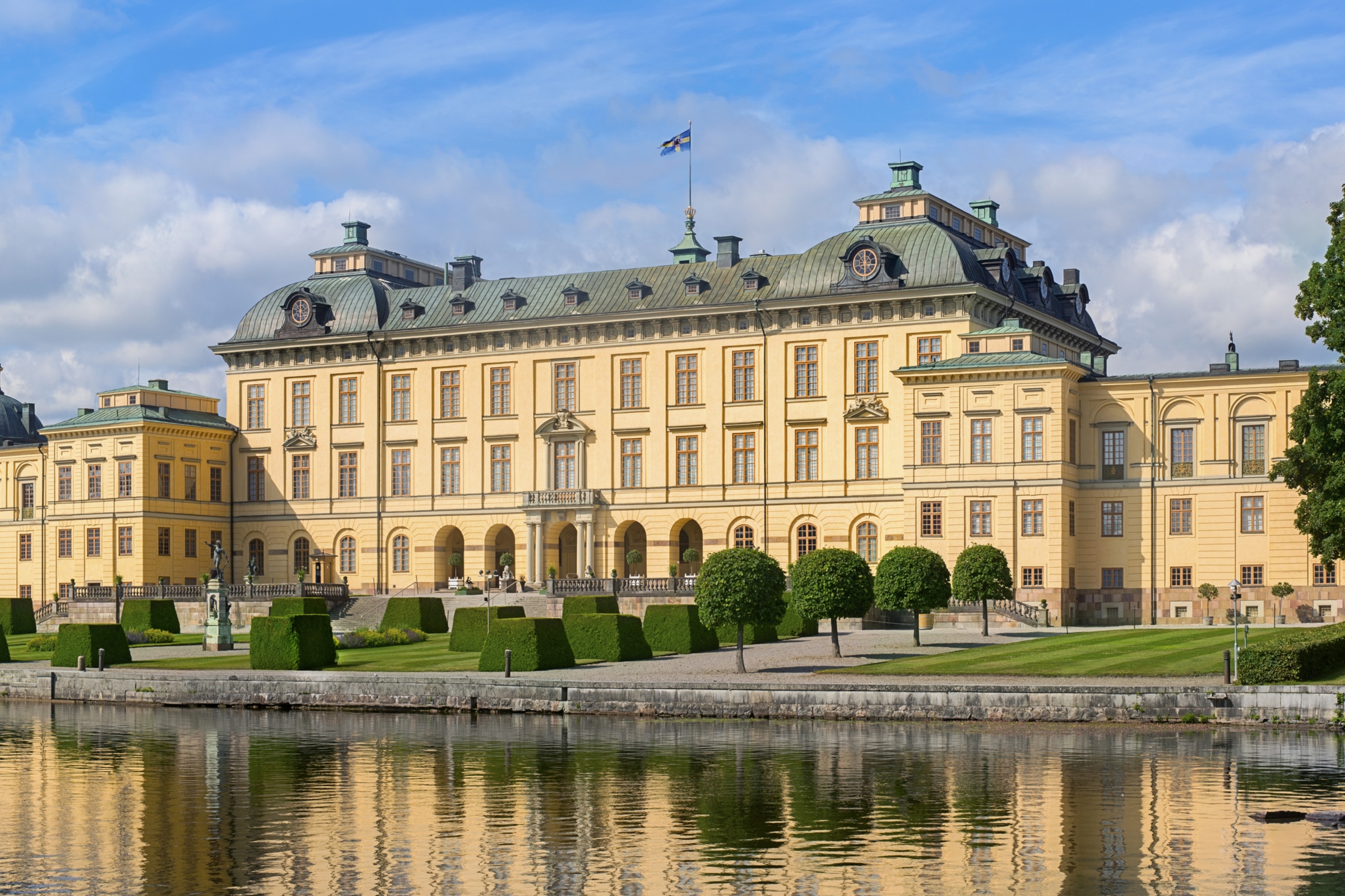 Drottningholms slott | Travel Guide